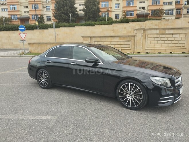 Mercedes E 300, 2.0 L, 2017 il, 180 400 km Bakı almaq - qiyməti 43 500 AZN - Turbo.Az