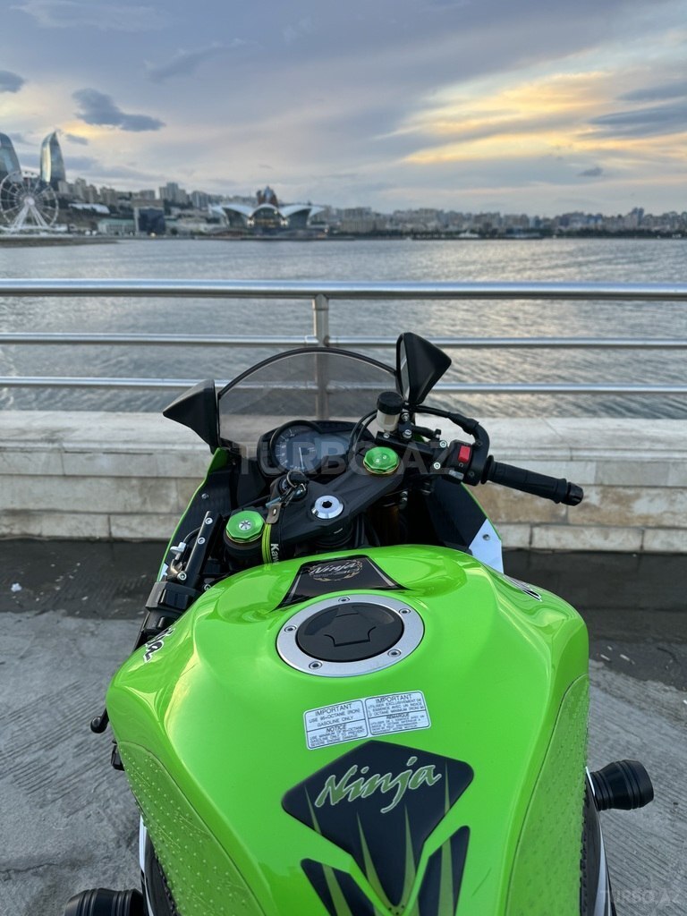 Kawasaki ZX-6R, 0.6 L, 2015 il, 16 000 km Bakı almaq - qiyməti 11 500 ...