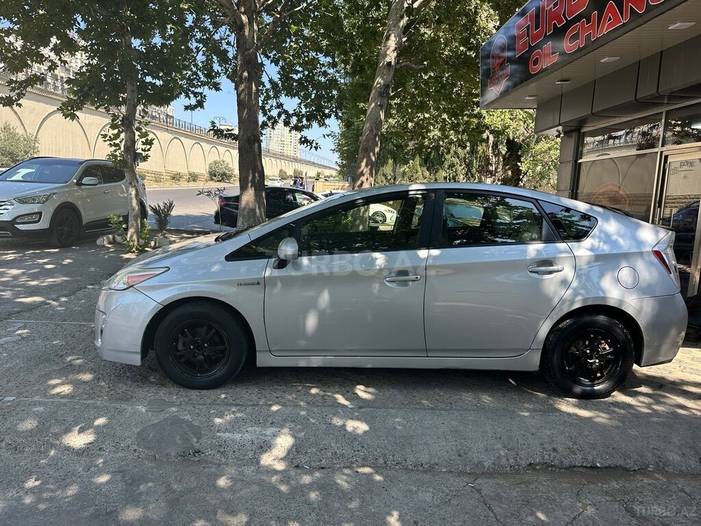 Toyota Prius, 1.8 L, 2015 il, 159 000 km Bakı almaq - qiyməti 17 500 ...