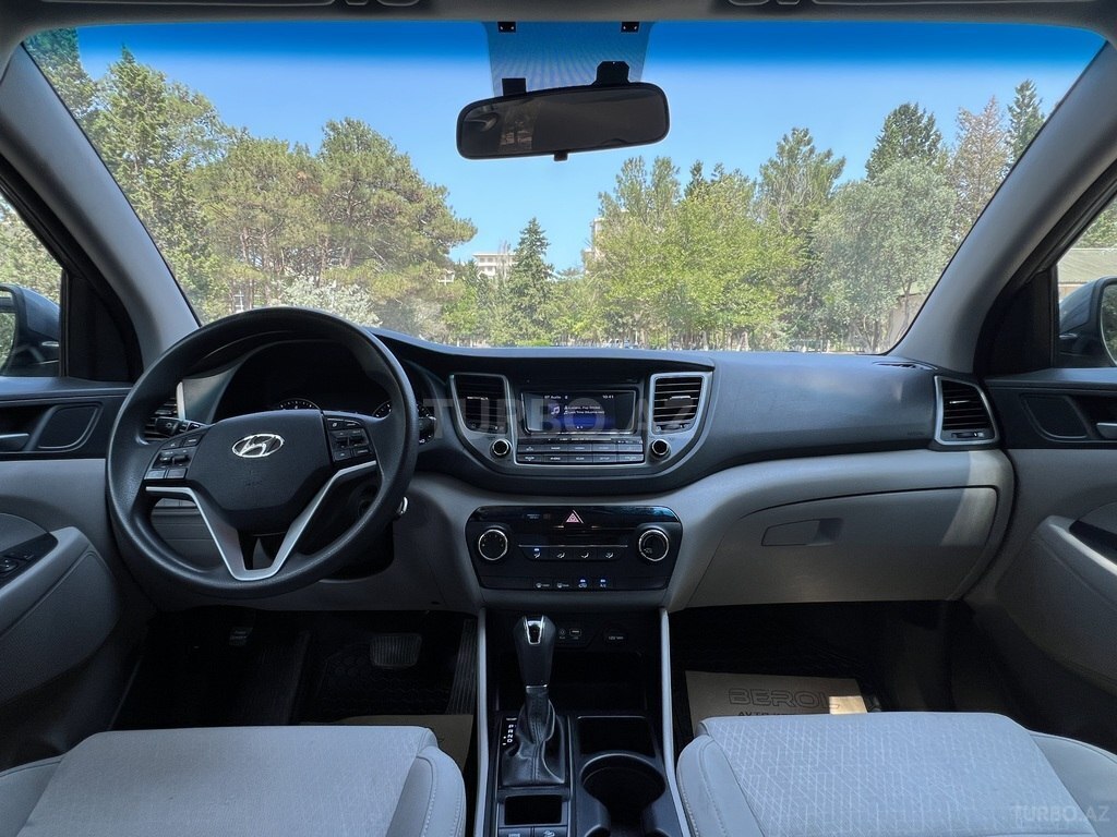 Купить Hyundai Tucson, 2.0 л, 2016 год, 238 183 км в Баку - цена 27 000 ...