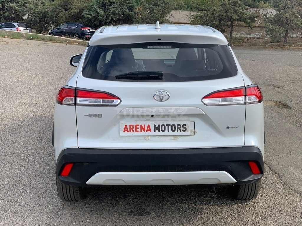 Toyota Corolla Cross, 2.0 L, 2025 il, 18 000 km Bakı almaq - qiyməti 35 ...