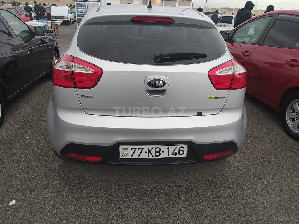 Kia Rio, 1.1 L, 2014 il, 208 000 km Bakı almaq - qiyməti 13 500 AZN ...