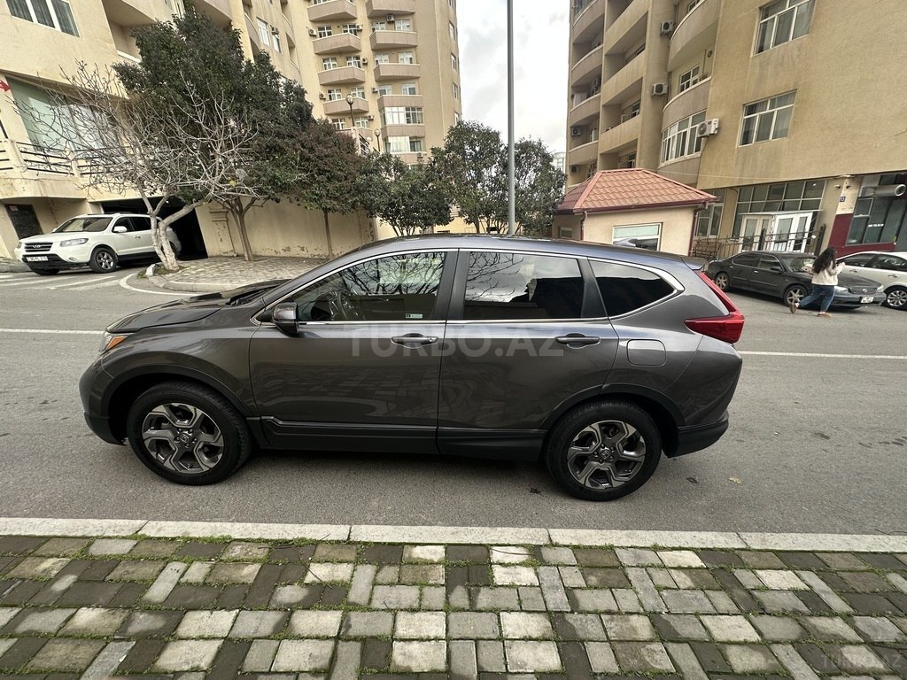 Honda CR-V, 1.5 L, 2019 il, 65 000 km Bakı almaq - qiyməti 23 800 USD - Turbo.Az