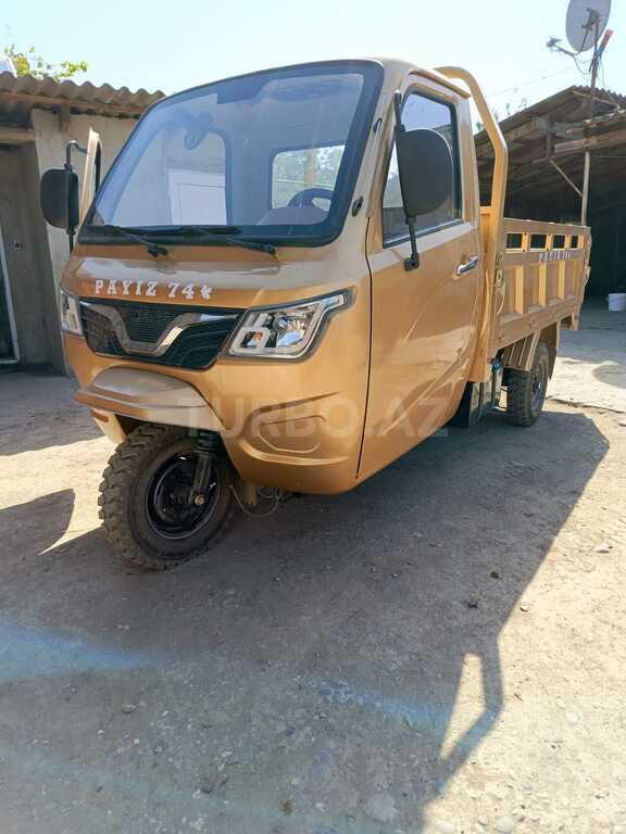 Muravey Muravey- 2 03, 300 sm 3 , 2024 il, yeni Bakı almaq - qiyməti 7 ...