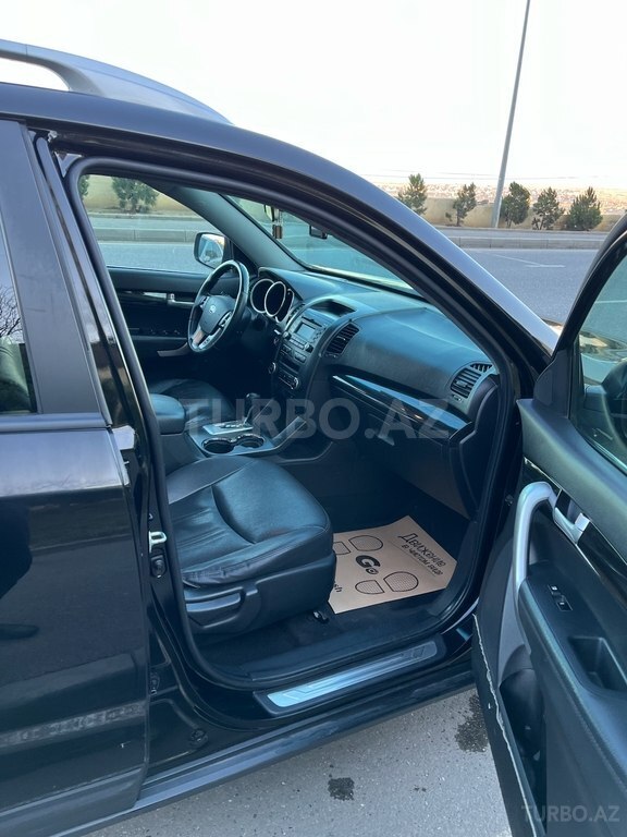 Kia Sorento, 2.2 L, 2011 il, 125 000 km Bakı almaq - qiyməti 26 000 AZN - Turbo.Az