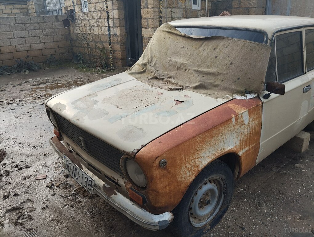 LADA (VAZ) 2101, 1.3 L, 1980 il, 30 000 km Bakı almaq - qiyməti 1 000 AZN - Turbo.Az