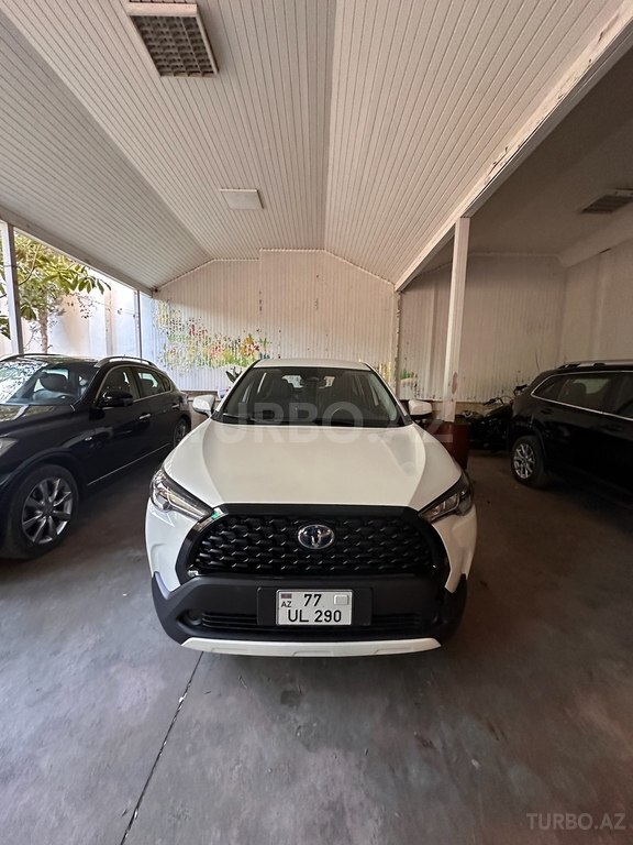 Купить Toyota Corolla Cross, 2.0 л, 2024 год, 5 000 км в Баку - цена 20 ...