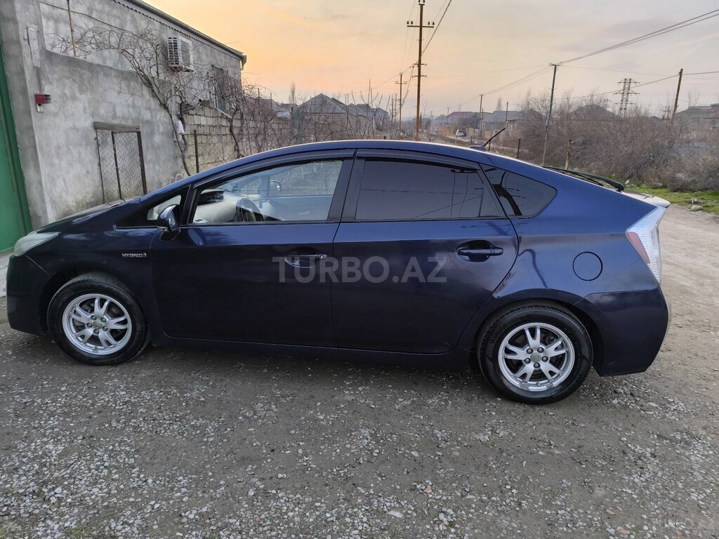 Toyota Prius, 1.8 L, 2009 il, 284 960 km Bakı almaq - qiyməti 14 000 ...