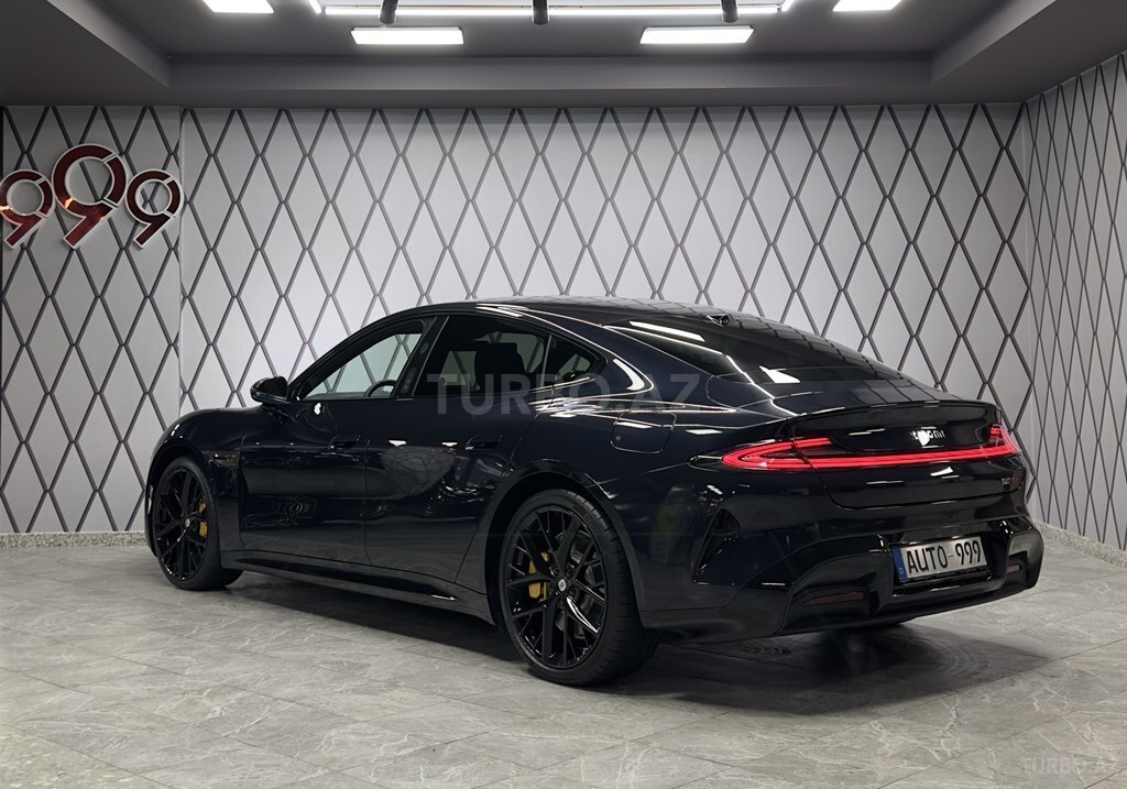 Xiaomi SU7, 0.0 L, 2024 il, 700 km Bakı almaq - qiyməti 42 999 USD - Turbo.Az