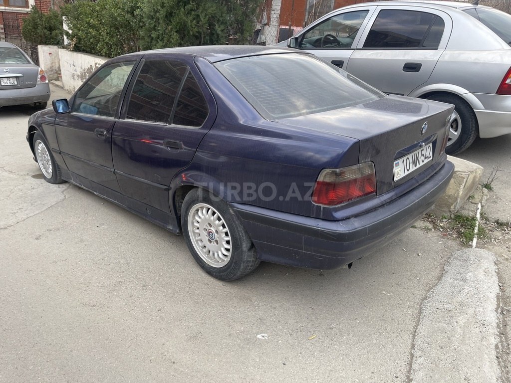 BMW 320, 2.0 L, 1991 il, 389 000 km Bakı almaq - qiyməti 2 800 AZN ...