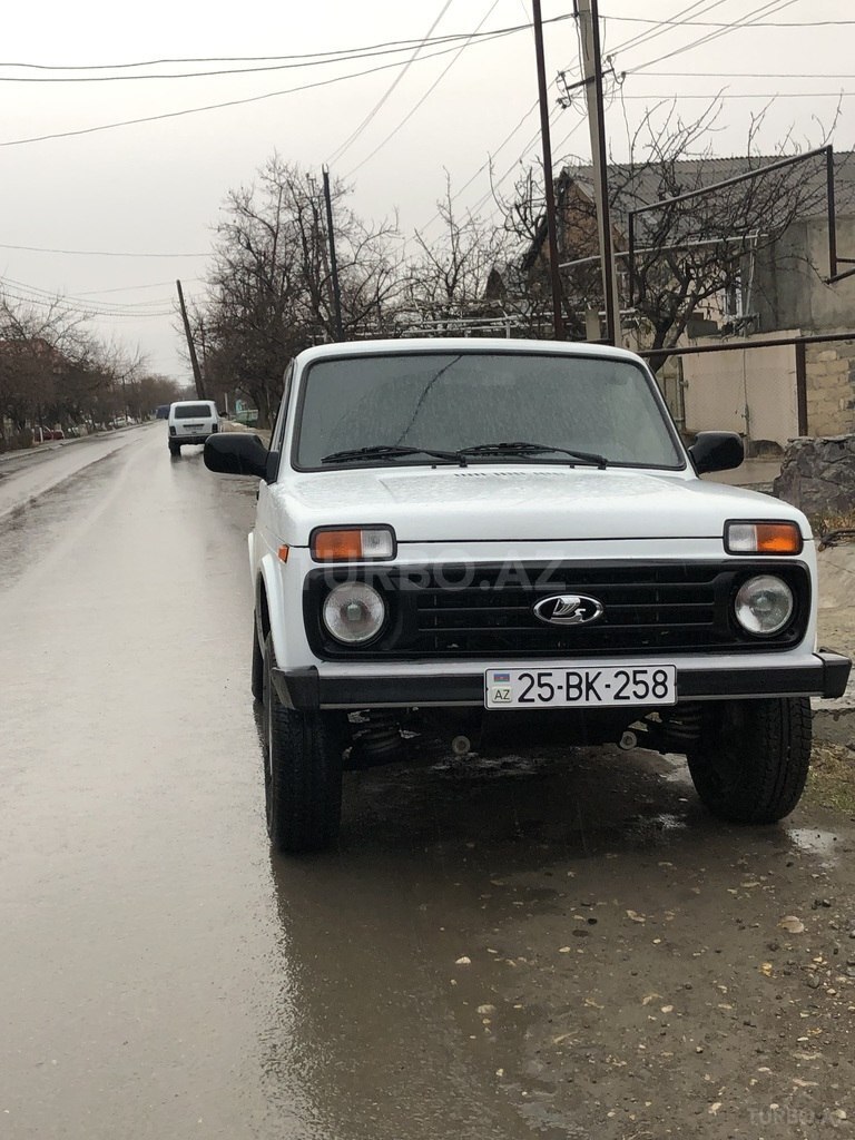 LADA (VAZ) Niva, 1.7 L, 2013 il, 11 140 km Gəncə almaq - qiyməti 10 500 ...