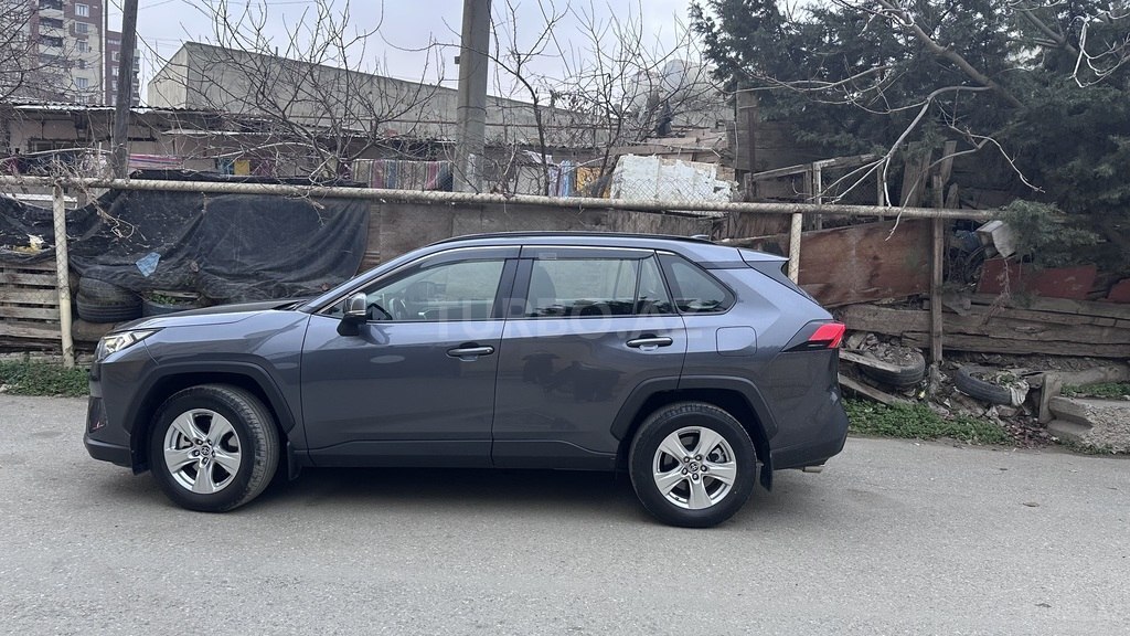 Toyota RAV4, 2.0 L, 2021 il, 21 300 km Bakı almaq - qiyməti 52 000 AZN ...