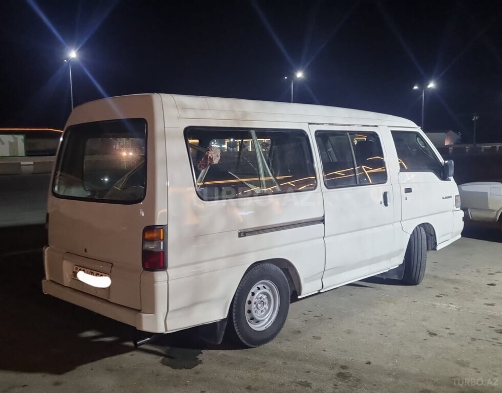 Mitsubishi L300, 2.0 L, 2008 il, 352 000 km Bakı almaq - qiyməti 10 800 AZN - Turbo.Az