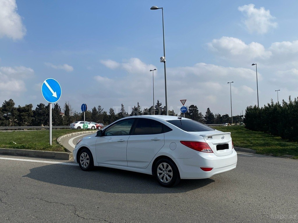 Hyundai Accent, 1.6 L, 2017 il, 135 185 km Bakı almaq - qiyməti 17 800 ...