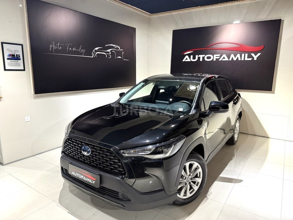 Купить Toyota Corolla Cross, 2.0 л, 2024 год, новый в Баку - цена 21 ...
