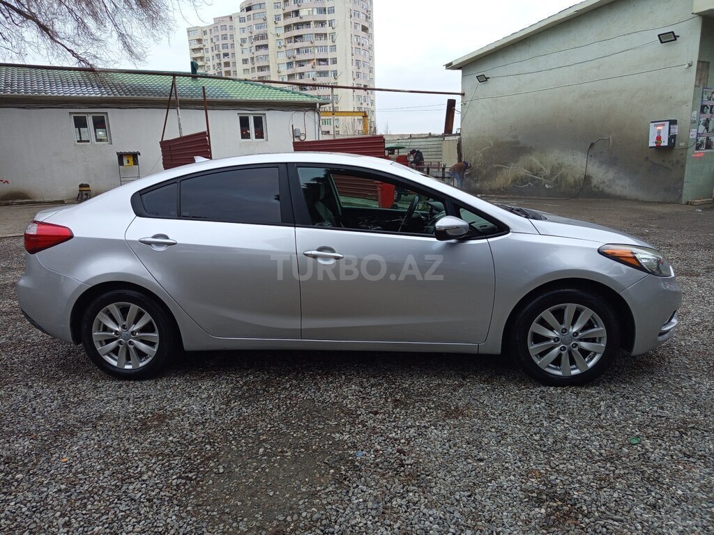 Kia Cerato, 1.8 L, 2014 il, 165 000 km Bakı almaq - qiyməti 18 700 AZN - Turbo.Az
