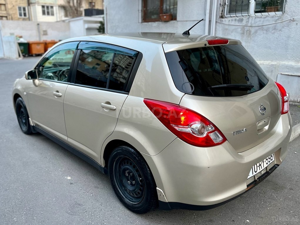 Nissan Tiida, 1.5 L, 2010 il, 145 845 km Bakı almaq - qiyməti 12 600 AZN - Turbo.Az