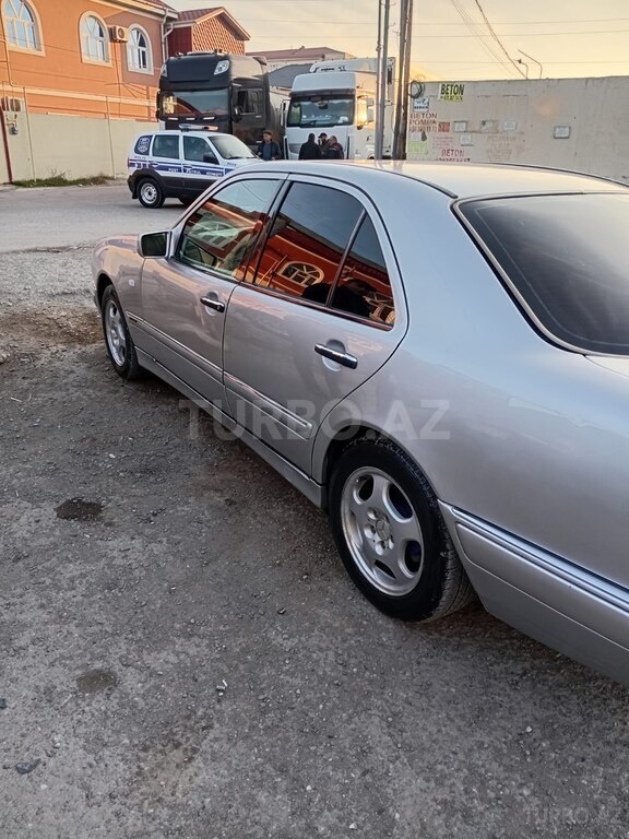 Mercedes E 240, 2.4 L, 1998 il, 454 000 km Sumqayıt almaq - qiyməti 11 000 AZN - Turbo.Az