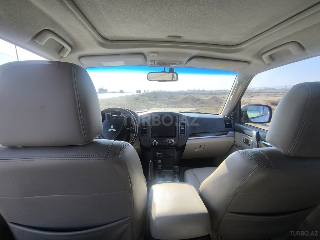 Mitsubishi Pajero, 3.0 L, 2009 il, 360 000 km Bakı almaq - qiyməti 23 ...