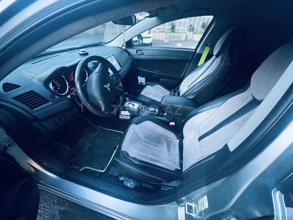 Mitsubishi Lancer, 2.0 L, 2008 il, 225 000 km Bakı almaq - qiyməti 11 ...