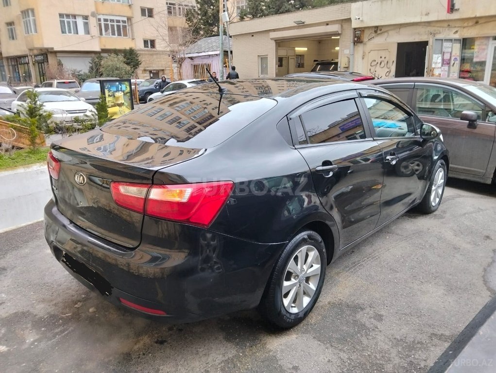 Kia Rio, 1.4 L, 2012 il, 230 000 km Bakı almaq - qiyməti 12 500 AZN - Turbo.Az