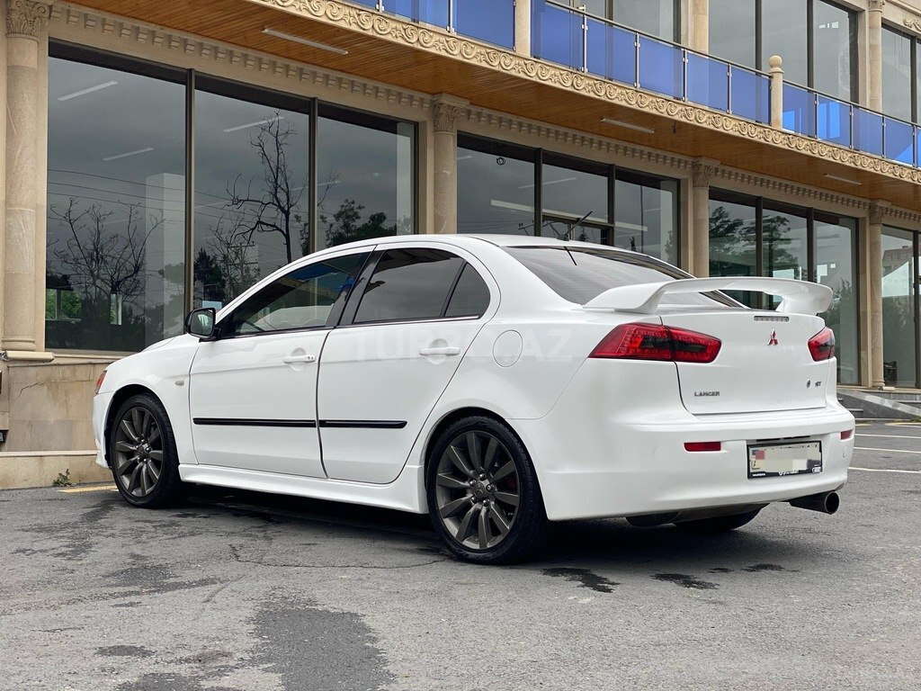 Mitsubishi Lancer, 2.0 L, 2010 il, 280 000 km Bakı almaq - qiyməti 13 ...