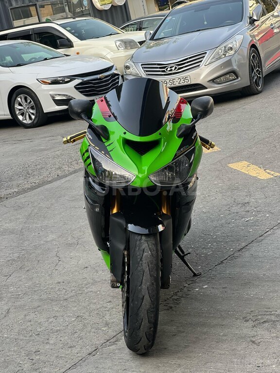 Kawasaki ZX-6R, 600 sm 3 , 2006 il, 46 000 km Bakı almaq - qiyməti 7 ...