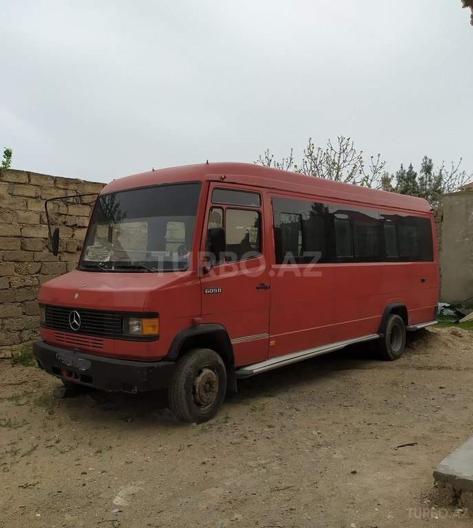 Mercedes 609 D, 3.9 L, 1994 il, 300 000 km Bakı almaq - qiyməti 20 500 ...