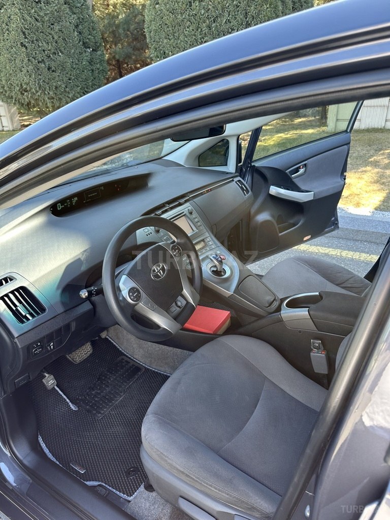 Toyota Prius, 1.8 L, 2015 il, 225 308 km Gəncə almaq - qiyməti 19 000 ...