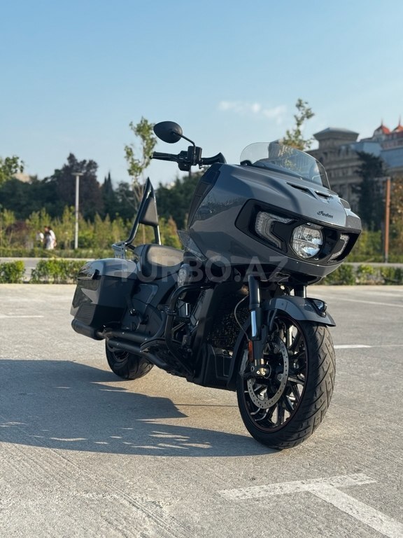 Купить Indian Motorcycle Challenger, 1800 см 3 , 2022 год, 33 000 км в ...