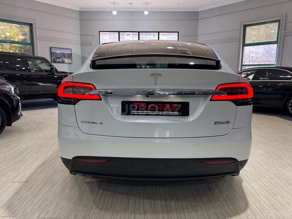 Tesla Model X, 0.0 L, 2018 il, 86 600 km Bakı almaq - qiyməti 42 000 ...
