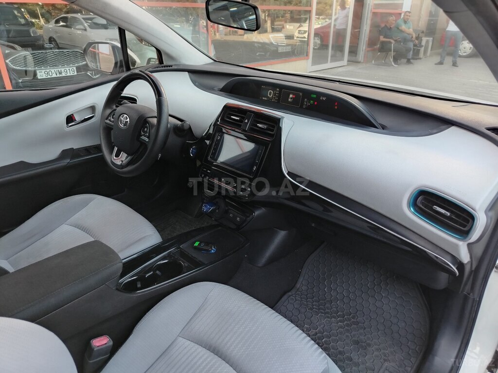 Toyota Prius, 1.8 L, 2019 il, 98 500 km Sumqayıt almaq - qiyməti 25 000 ...