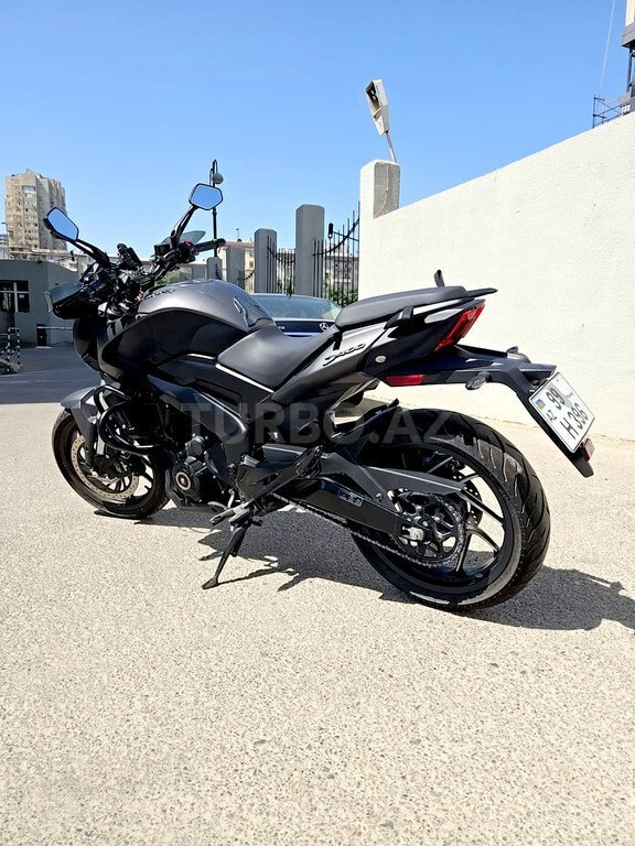 Купить Bajaj Dominar 400, 400 см 3 , 2024 год, 1 600 км в Баку - цена 7 ...