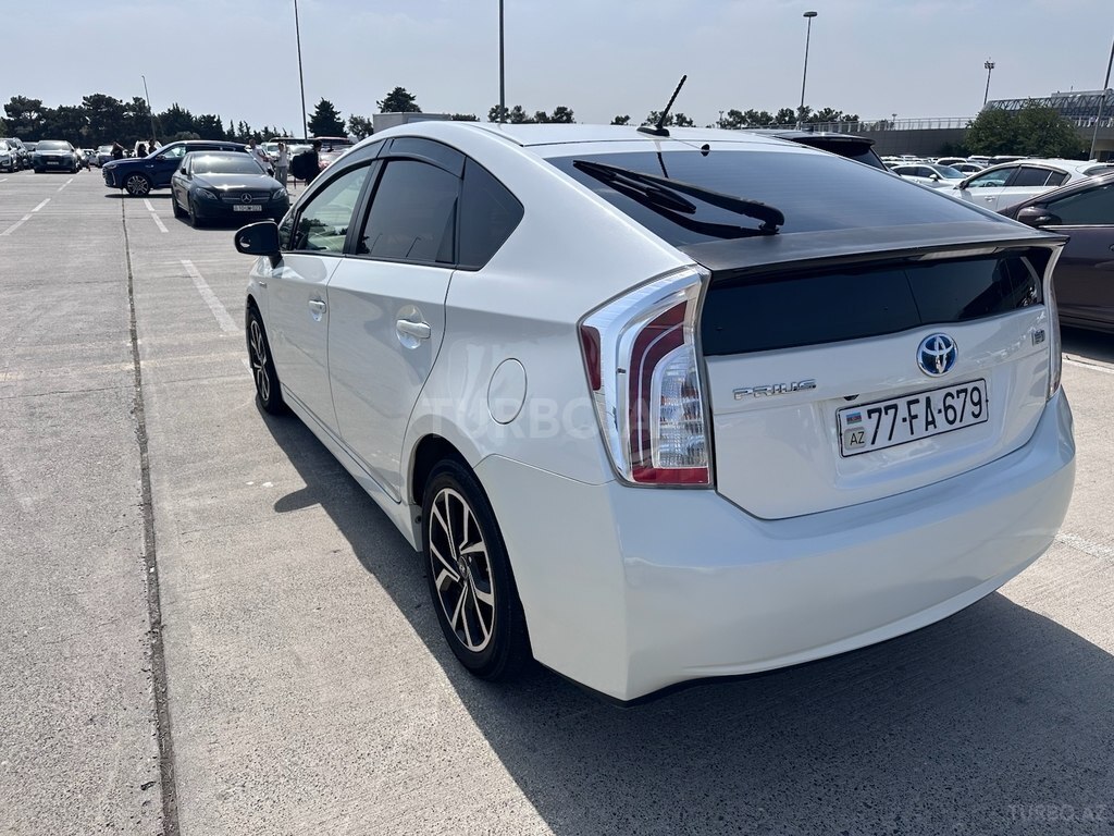 Toyota Prius, 1.8 L, 2013 il, 394 289 km Bakı almaq - qiyməti 16 500 ...
