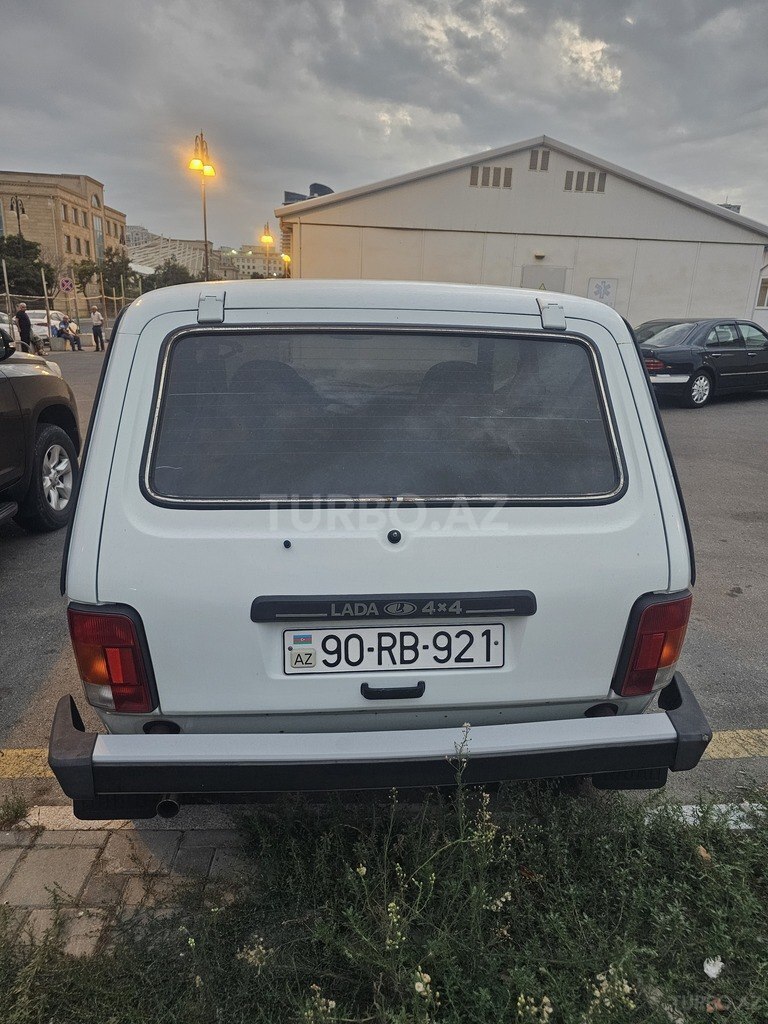 Купить LADA (VAZ) Niva, 1.7 л, 2012 год, 138 000 км в Баку - цена 8 200 ...