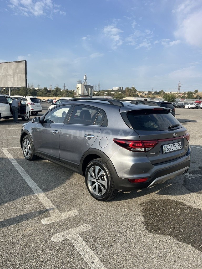 Kia Rio X-Line, 1.6 L, 2019 il, 132 400 km Bakı almaq - qiyməti 25 000 ...