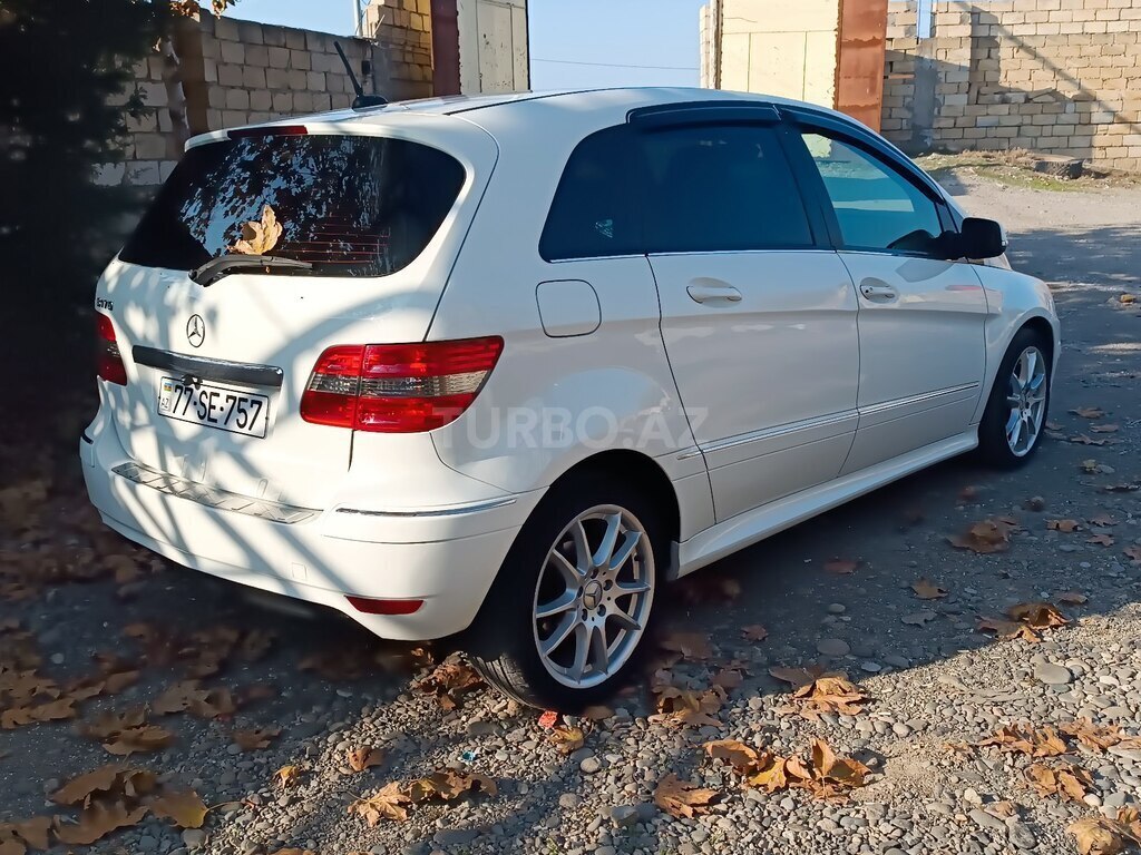 Mercedes B 170, 1.7 L, 2008 il, 137 000 km Bakı almaq - qiyməti 12 500 ...