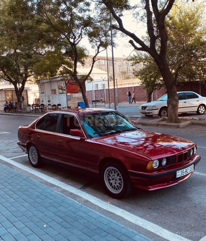 BMW 525, 2.5 L, 1991 il, 300 000 km Oğuz almaq - qiyməti 5 900 AZN ...