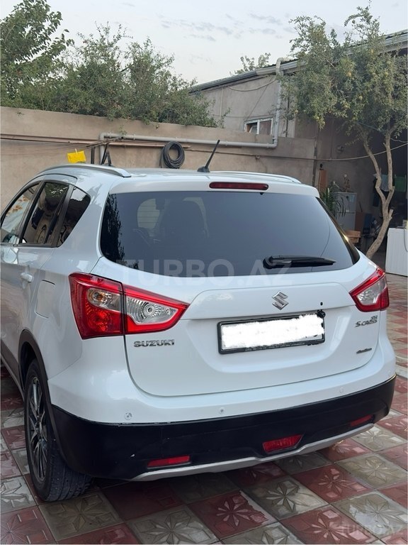 Suzuki SX4, 1.6 L, 2014 il, 165 000 km Bakı almaq - qiyməti 15 000 AZN ...
