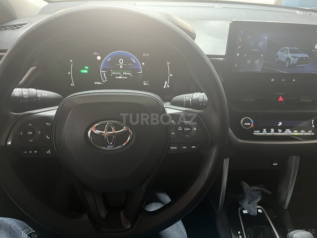 Toyota Corolla Cross, 2.0 L, 2024 il, 44 000 km Bakı almaq - qiyməti 34 ...