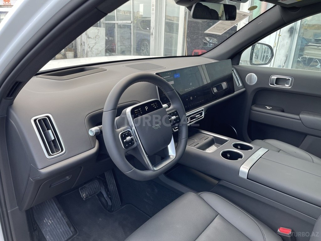 Li Auto L7, 1.5 L, 2025 il, yeni Bakı almaq - qiyməti 49 000 USD - Turbo.Az