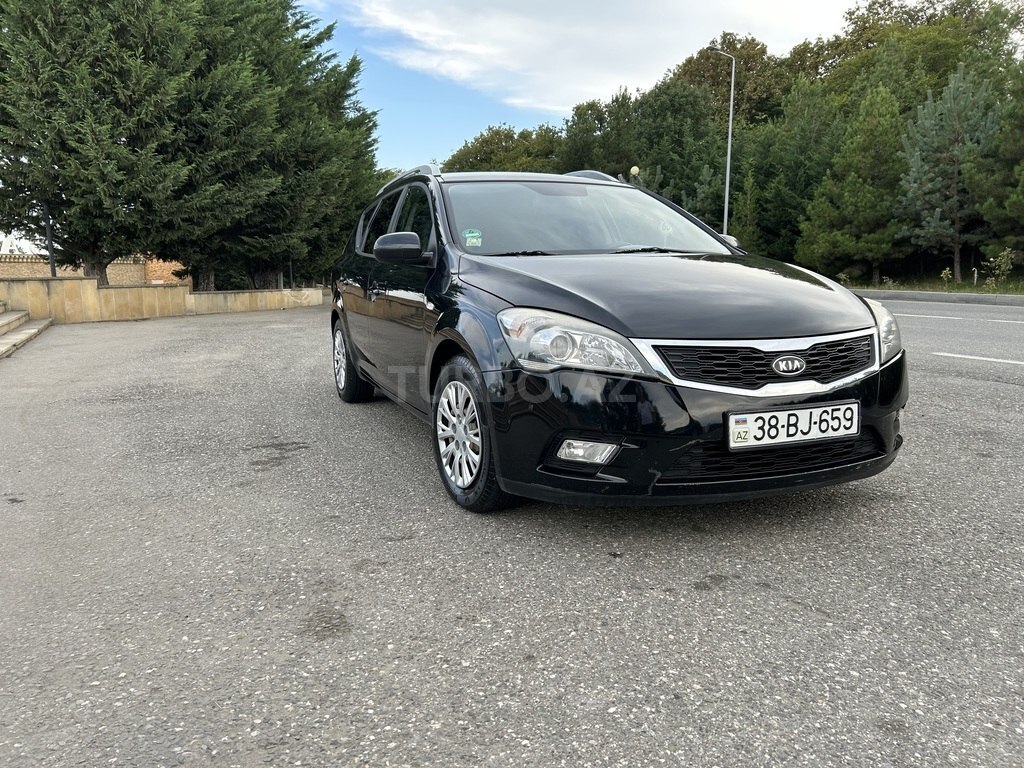 Kia Ceed SW, 1.6 L, 2009 il, 300 000 km Qusar almaq - qiyməti 13 500 ...