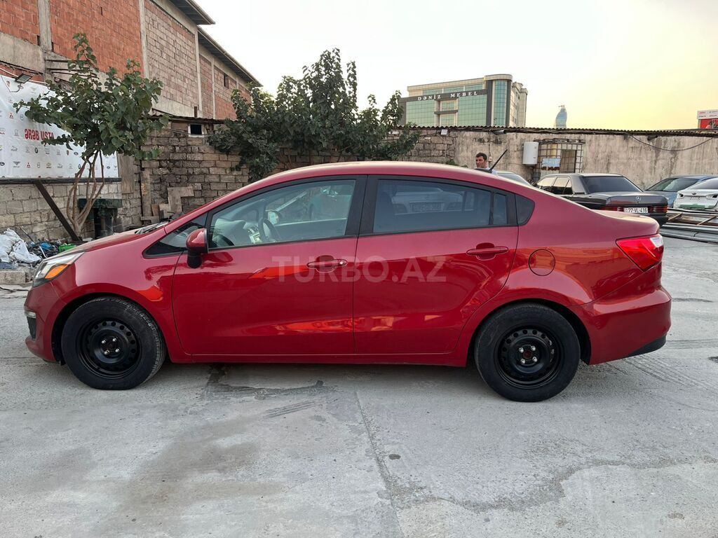 Kia Rio, 1.6 L, 2015 il, 130 000 km Bakı almaq - qiyməti 15 000 AZN ...