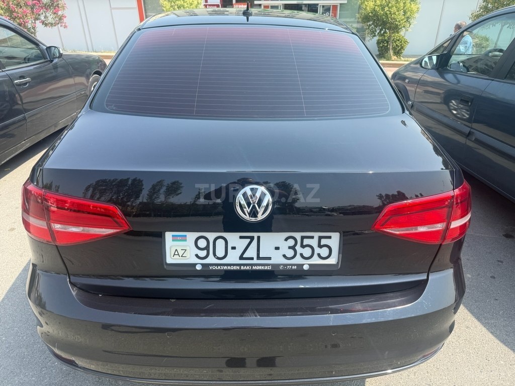 Volkswagen Jetta, 2.0 L, 2015 il, 228 000 km Bakı almaq - qiyməti 15 ...