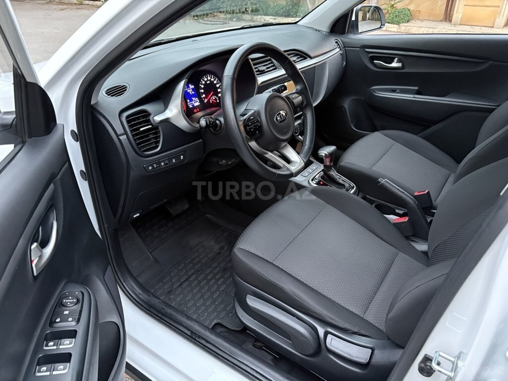 Kia Rio X-Line, 1.4 L, 2021 il, 38 700 km Bakı almaq - qiyməti 25 500 ...