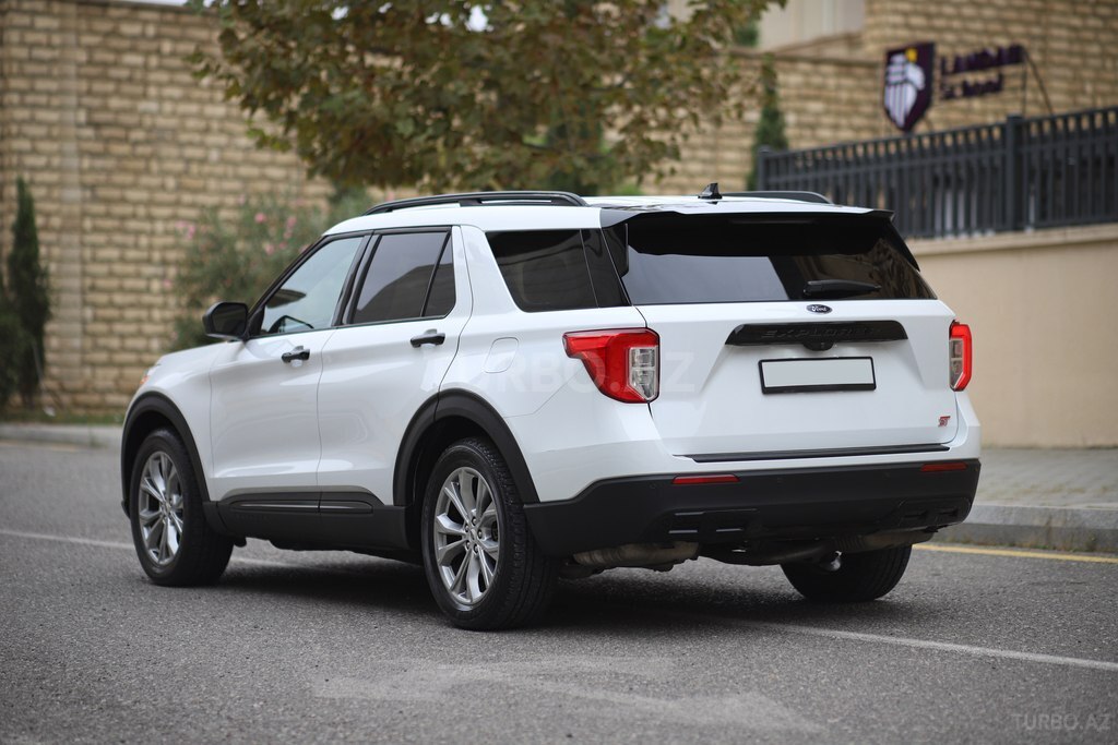 Ford Explorer, 2.3 L, 2020 il, 118 000 km Bakı almaq - qiyməti 39 900 ...