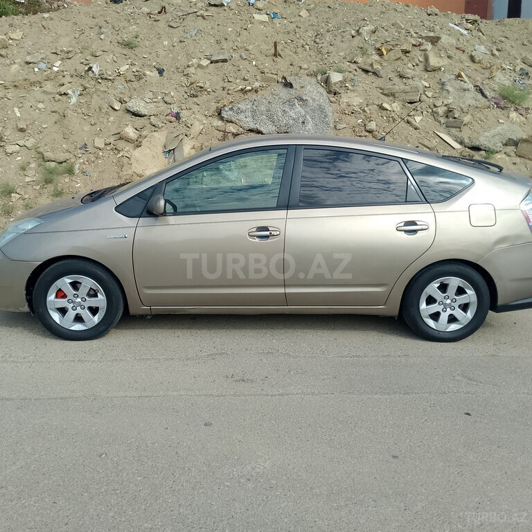 Toyota Prius, 1.5 L, 2008 il, 300 200 km Bakı almaq - qiyməti 9 800 AZN ...