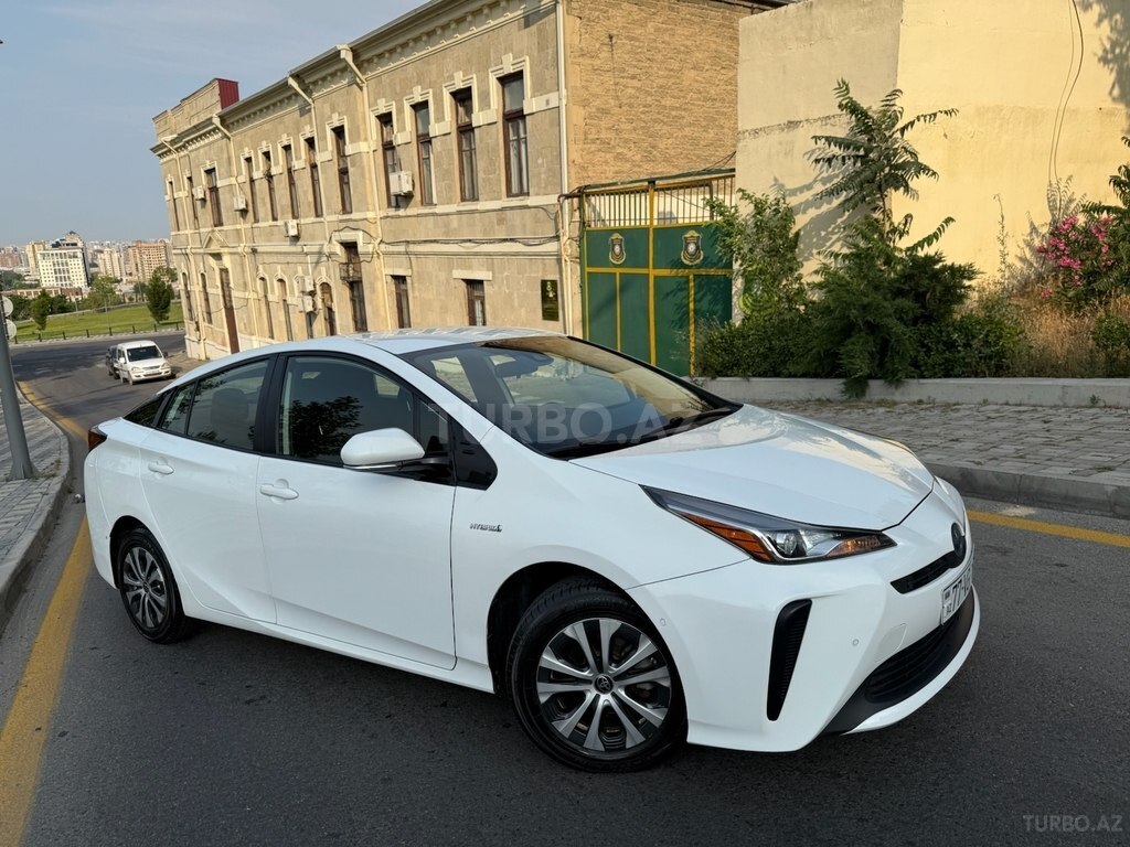 Toyota Prius, 1.8 L, 2019 il, 328 000 km Bakı almaq - qiyməti 26 950 ...