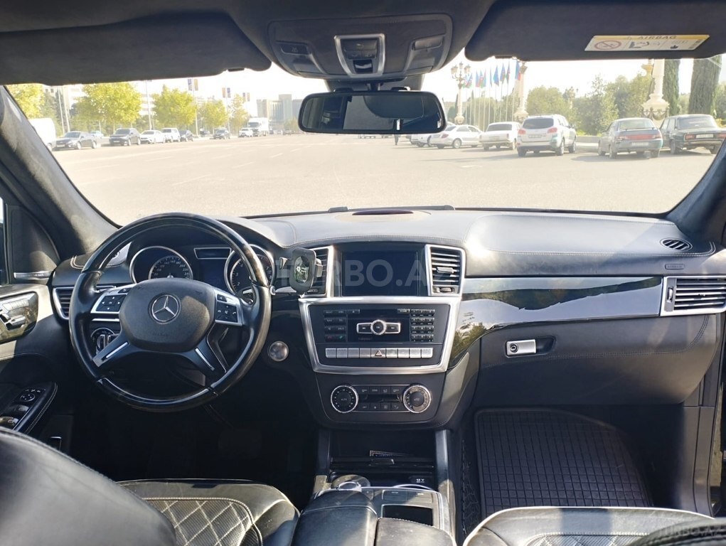 Mercedes ML 400 4MATIC, 3.0 L, 2014 il, 200 000 km Gəncə almaq ...