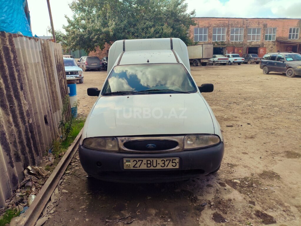 Ford Courier, 1.8 L, 1999 il, 333 333 km Xaçmaz almaq - qiyməti 3 500 ...